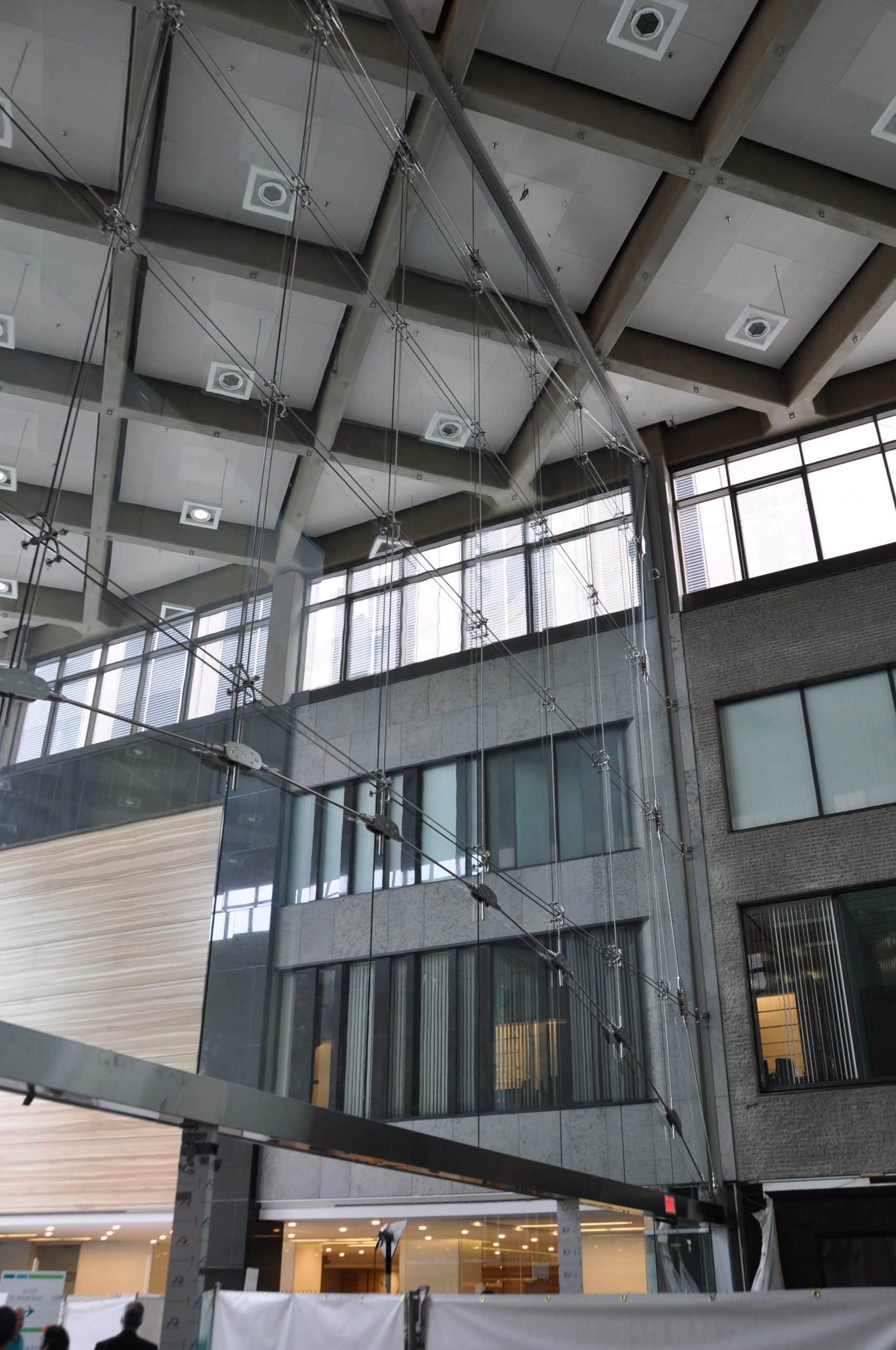 Cable Net Glass Wall | Complexe Desjardins | ELEMA - Firme d'ingénieurs ...